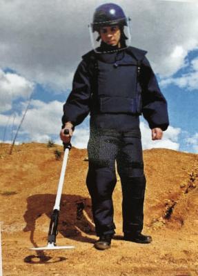 China All Round Protection Explosion Proof Equipment Search Bomb Suit 1.6kg Weight for sale