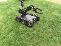 China Explosive Ordnance Disposal Eod Robot With Traction Free Assist for sale