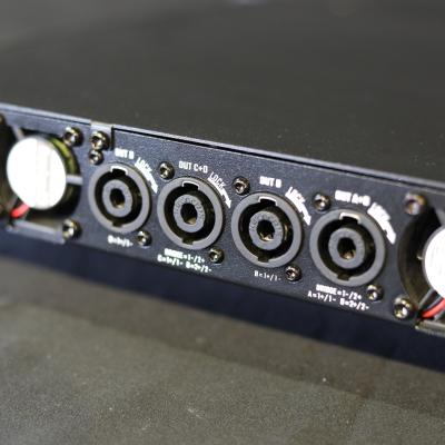 China High Efficiency Two Channel Amplifiers 220V 110V Input Voltage Low Noise for sale