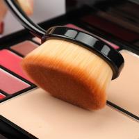 China Silkscreen Logo Tooth Style Foundation Makeup Brush With PP Plastic Handle for sale