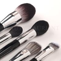 China Black Wooden Handle 12-16cm12 Piece Makeup Brush Set With PU Pouch for sale