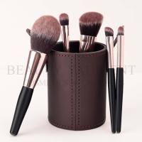 China Rose Gold Ferrule Short Mini Makeup Brush Set 3tone Hair Wood Makeup Brush kit for sale