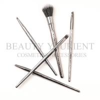 China Plastic Handle Wood Grains Private Label Makeup Brushes ISO14001 Certified for sale