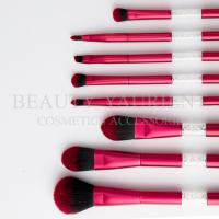 China Luxurious 9 Piece Makeup Brush Set  Diamond Decoration Full Face Brush Set for sale