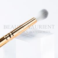 China Deluxe Champagne Gold Fluffy Eyeshadow Makeup Brush 148mm Length for sale