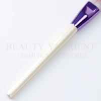 China 3tone PBT Hair Cosmetic Foundation Brush Pearl White Wooden Handle for sale