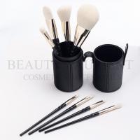 China Plastic Handle Soft 8 Piece Makeup Brush Set  Aluminium Ferrule Cosmetic Brush Sets for sale