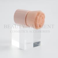 China Flower Hair Plastic Handle Fluffy Foundation Makeup Brush Flat 25mm Diameter for sale