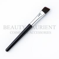 China Privated Logo Compact Makeup Brush Plastic Handle Angled Eyeliner Brush 15g for sale