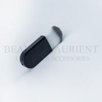 China Professional Soft Bristles Small Makeup Brush 15g Compact Foundation Brush for sale