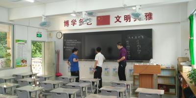 China 86 Inch Smart Blackboard Interactive Touch Screen Panel for Teaching Eco Friendly for sale
