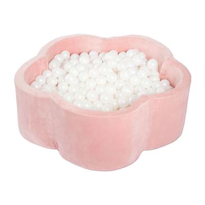 China Flower Shaped Toddlers Foam Ball Pits With Soft Washable Cover for sale