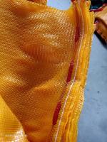 China PP PE Raschel Net Mesh Onion Bag Packaging Potato 50 Lb With Drawstring for sale