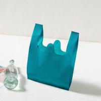 China Die Cut Grocery Eco-Friendly Shopping T-Shirt Bag Non Woven Shopping Bag for sale