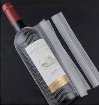 China PE Protective Plastic Mesh Sleeve , Protective Wine Bottle Sleeve FDA Approved for sale