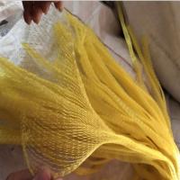 China Fruits / Vegetables Mesh Netting Bags PE Material Solid Structure Long Lifespan for sale