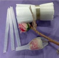 China PE Material Protective Netting Sleeve Tasteless 1CM Width For Rose Flower for sale