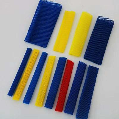 China Good Elasticity Pe Mesh Sleeve Plastic Tube Netting Adjusted Mesh Size For Workpiece for sale
