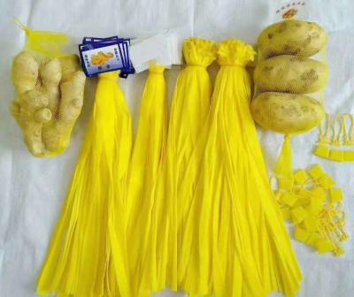 China Anti UV PE Packing Net Bag For Ginger Vegetable Storage for sale