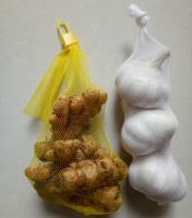 China Net Length 35m 80mesh plastic mesh bags For Ginger Garlic for sale