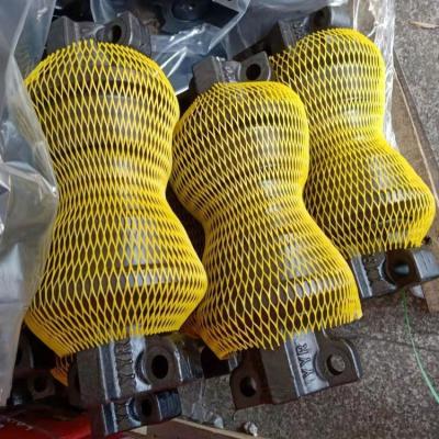 China Soft Polyethylene LDPE Protective Mesh Sleeving For Metal Shafts for sale