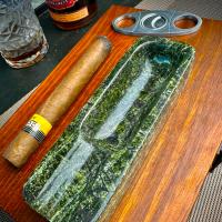 China Natural Green Marble Ashtray Luxury Stone Customized For Home Smoking for sale