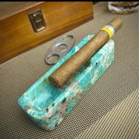 China Brazil Green Stone Ashtray Stone Cigar Ashtray Artistic Heat Resistant for sale