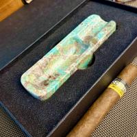 China Brazil Green Stone Ashtray Stone Cigar Ashtray Artistic Heat Resistant for sale
