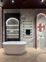 China Brazilian Square Marble Slab Durable Natural Stone Indoor For Premium Feature Walls for sale