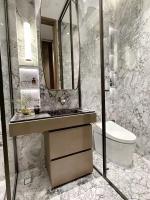 China Brazilian Fish Belly Grey Marble Luxury Stone Book-match Background Feature Wall Luxurious Flooring Stone for sale