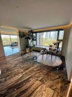 China Multi Functional Venetian Brown Marble Italian Marble Slab For Flooring Applications for sale