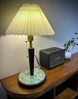 China Luxury Green Marble Table Lamp Stain Resistant Marble Artwork For Interior Design for sale