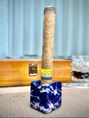 China Cloisonne Blue Cigar Rest Holder Marble Cigar Rest Wear Resistant Polished for sale