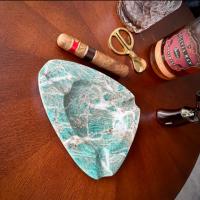 China Brazil Natural Stone Luxury Ashtray Green Marble Ashtray For Versatile Use for sale