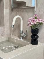 China Natural Travertine Bathroom Washbasin | Elegant Stone Vanity for Villa & Apartment for sale