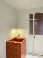 China Iranian Red Travertine Bathroom Washbasin | Artistic Stone Vanity with Flaming Texture for sale