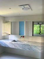 China Luxury Brazilian Blue Marble Washbasin | Crystal Veins for Premium Bathrooms for sale