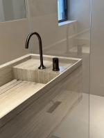 China Serpeggiante Marble Bathroom Washbasin | Wood-Veined Stone Vanity for sale