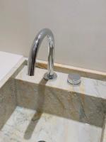 China Auspicious Dawn Marble Vanity Top - Luxury Purple & Gold Veined Bathroom Countertop for sale