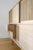 China Gelaimei Solid Wood Light Color Hotel Room Cabinet ISO9001 Certificate for sale