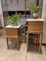 China ISO9001 Standard Hotel Lobby Furniture Solid Wood Console Table 550*550*750mm for sale