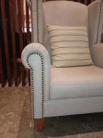 China 930*900*1150mm White Single Sofa Chair Tufted Fabric Recliner Rolled Arm for sale