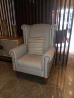 China 930*900*1150mm White Single Sofa Chair Tufted Fabric Recliner Rolled Arm for sale