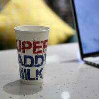 China Single Wall Paper Cup for Hot Beverages Disposable and Made from Food-Grade Paper for sale