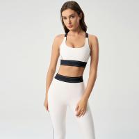 China Women White Black Contrast Yoga Sports Bra Leggings Set High Waisted Moisture Wicking 80 Polyester 20 Spandex for sale