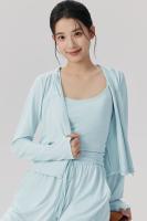 China Cream Cropped Zip-Up Hooded Jacket UPF 50 Sun Protection Lightweight 190g Polyester Spandex for sale