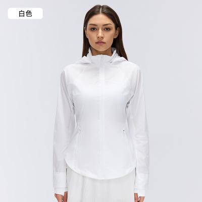 China Women's White Lightweight Sun Protection Hooded Jacket 95% Polyester 5% Spandex for Running Outdoor Activities for sale