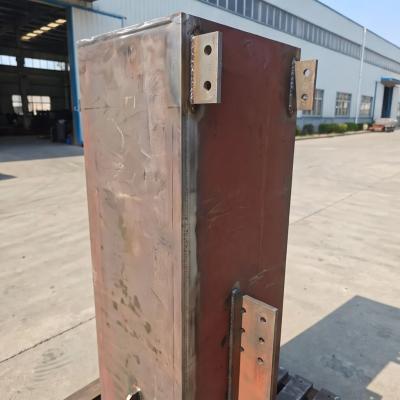 China Welded Steel Box Section Columns, Tailor-Made Steel for Airport Terminal Steel Structural Frames for sale