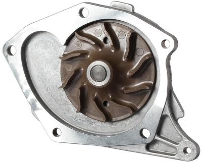 China 8200558733 Engine Parts Water Pump for sale