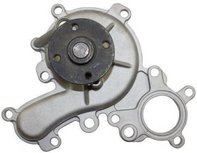 China 1610039496 Engine Parts Water Pump for sale